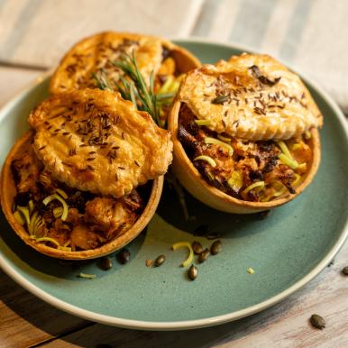 Café Modern One | Heritage Portfolio