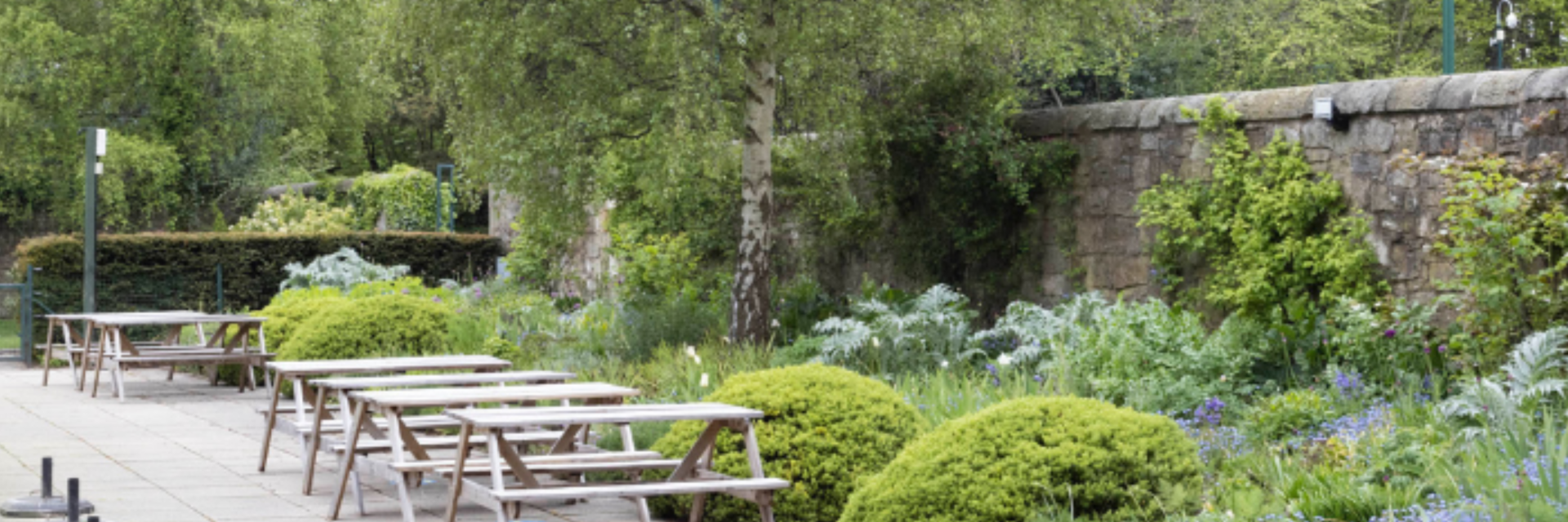 Café Modern One | Heritage Portfolio