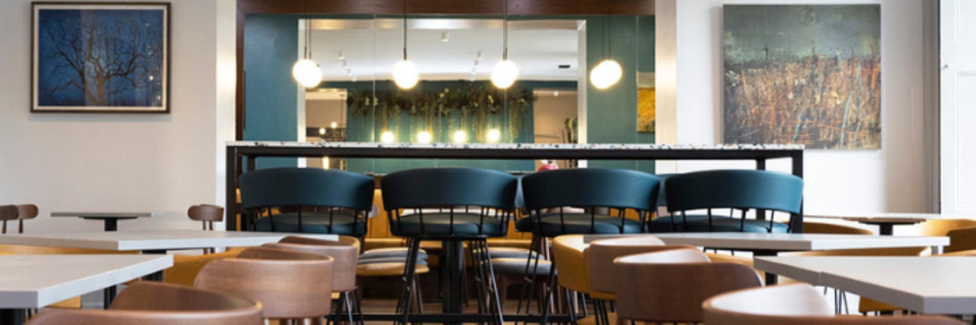 Café Modern One | Heritage Portfolio