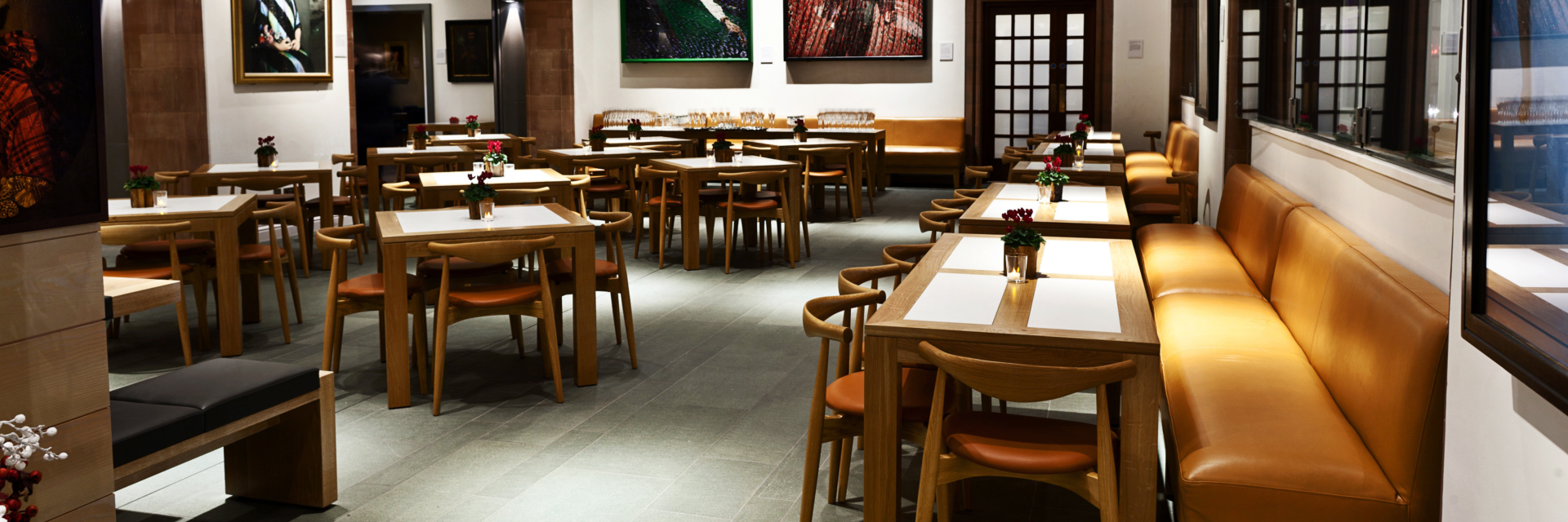 Café Portrait | Heritage Portfolio